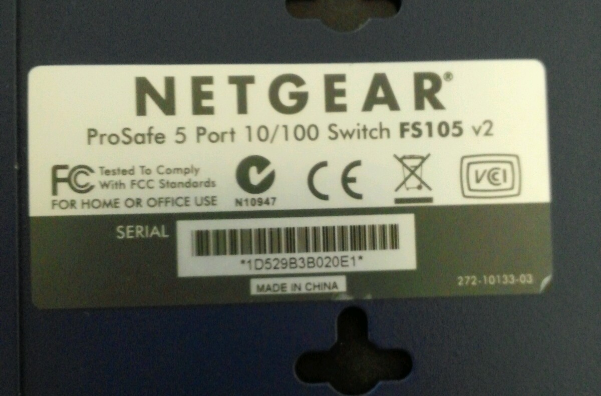 NETGEAR ProSAFE FS105NA 5-Port Fast Ethernet Switch (FS105NA) 5 Port ...