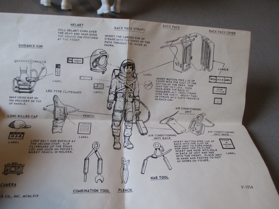 1969-MARX- 2-JOHNNY APOLLO ASTRONAUTS FIGURES & ACC-VINTAGE KENNEDY ...