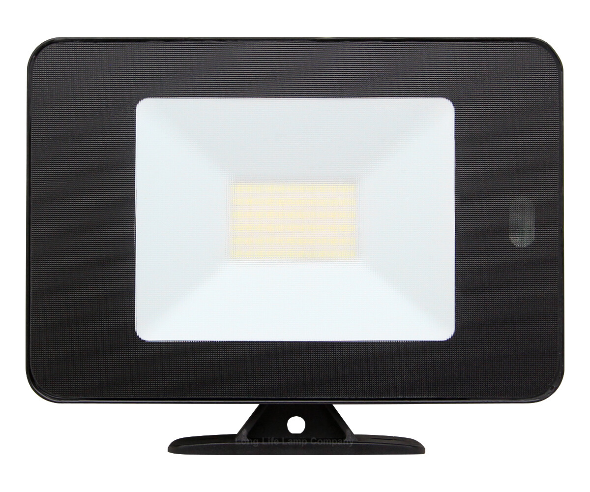 PIR 50W LED Flood Light with Dusk Till Dawn Over Ride IP65 Remote ...