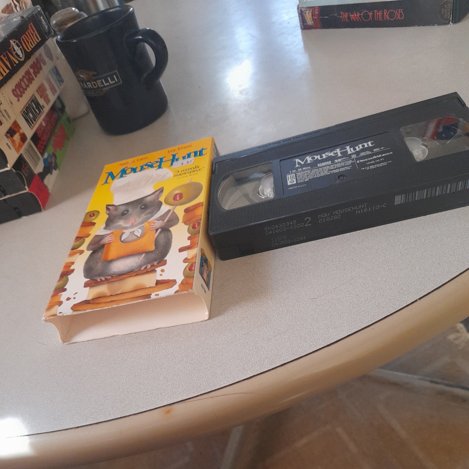 MOUSE HUNT VHS VCR Video Tape Movie Nathan Lane 1998 Christopher Walken ...