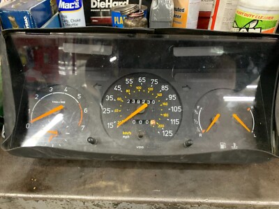 91 - 94 Classic Saab 900 Non-Turbo Instrument Gauge Cluster Speedometer ...