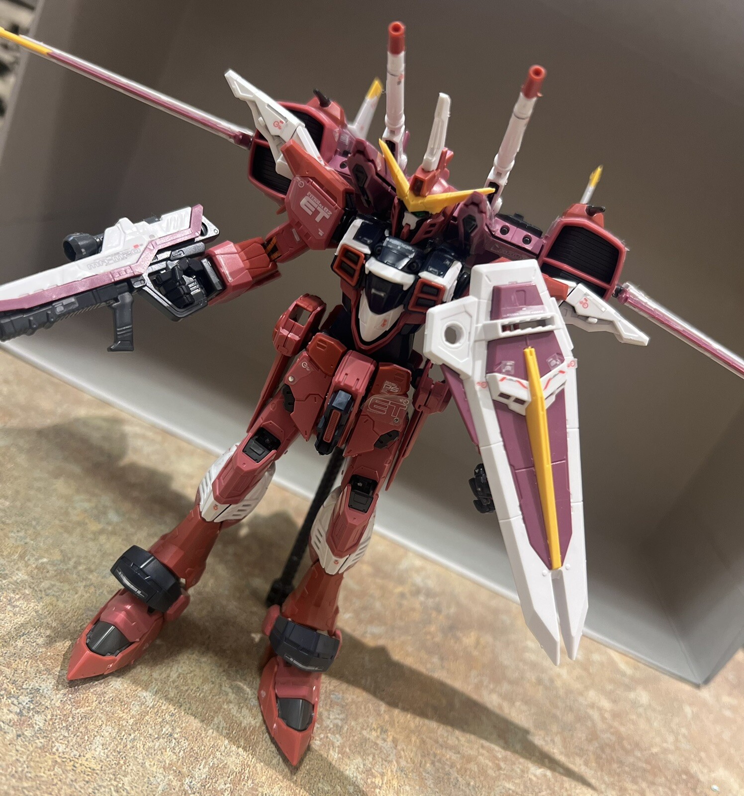 Justice Gundam Model