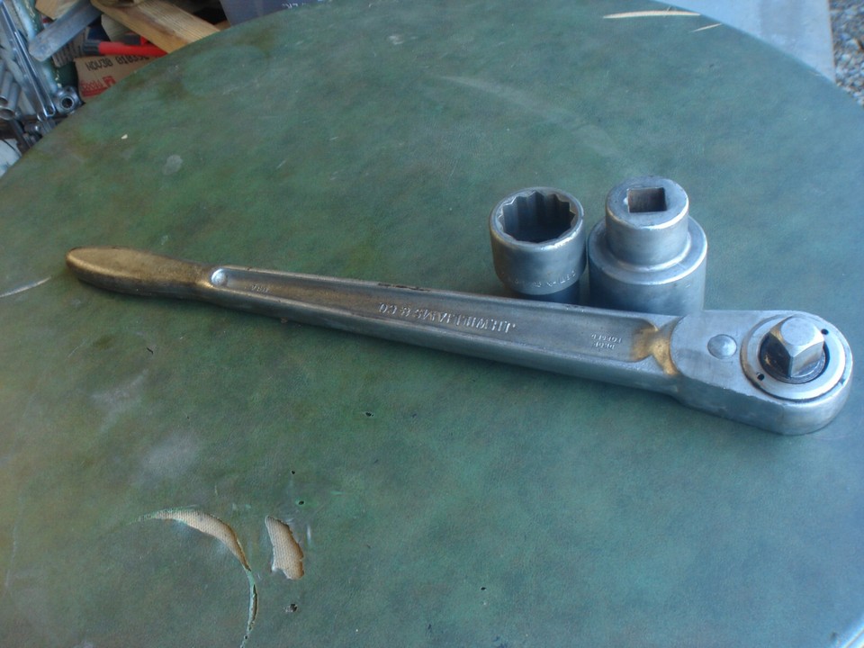 Vintage X-51 JH Williams 1" Drive Ratchet & 2 Socket Set SUPERRATCHET ...