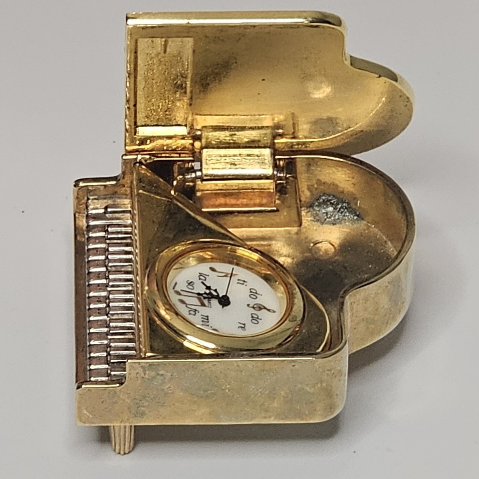 Quartz Grand Piano Clock Solfeggio "do re mi" Solfege Treble Clef 1/4 ...