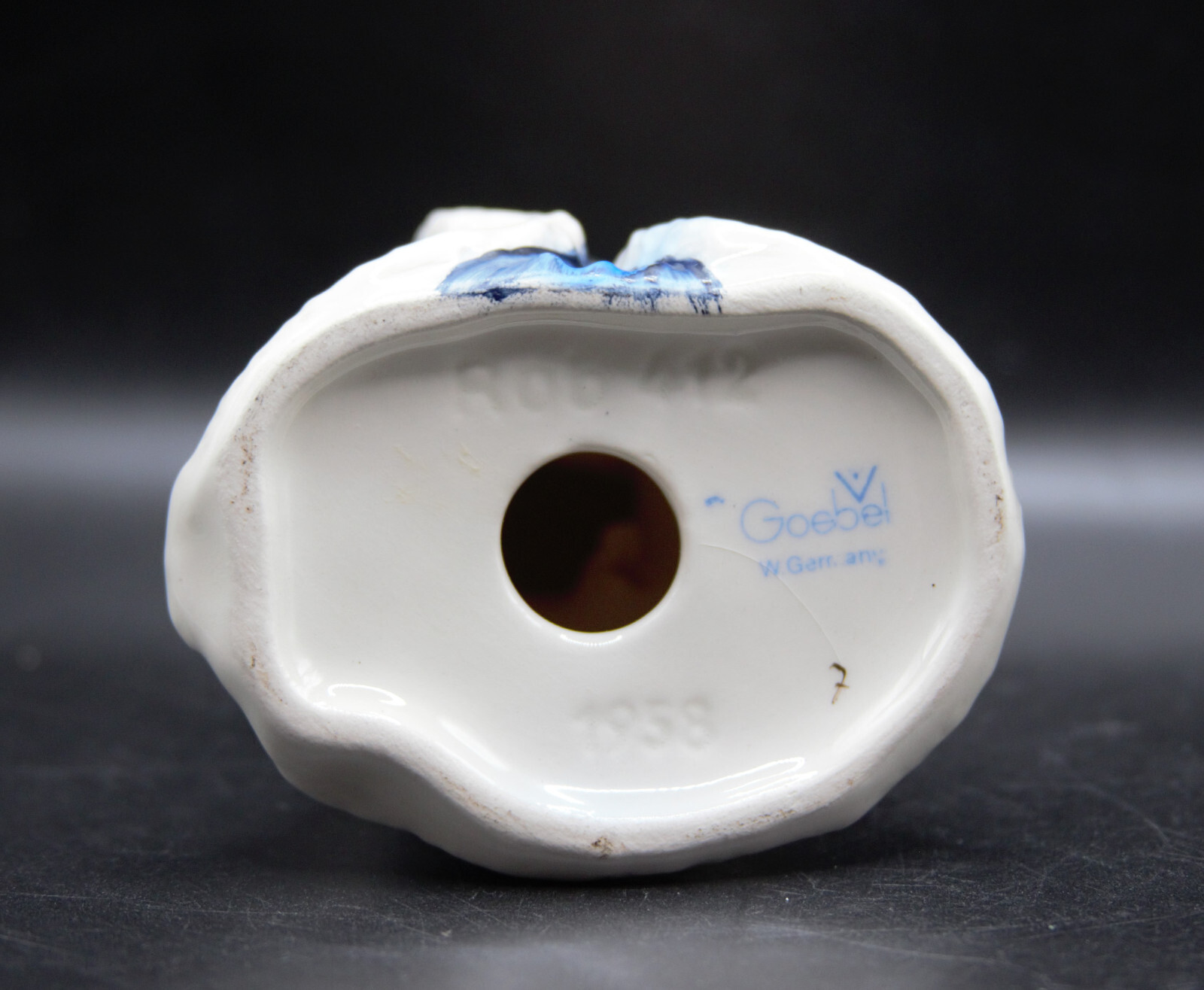 Vintage Goebel Angel With Lantern Porcelain Robson Figurine Rob 412 ...