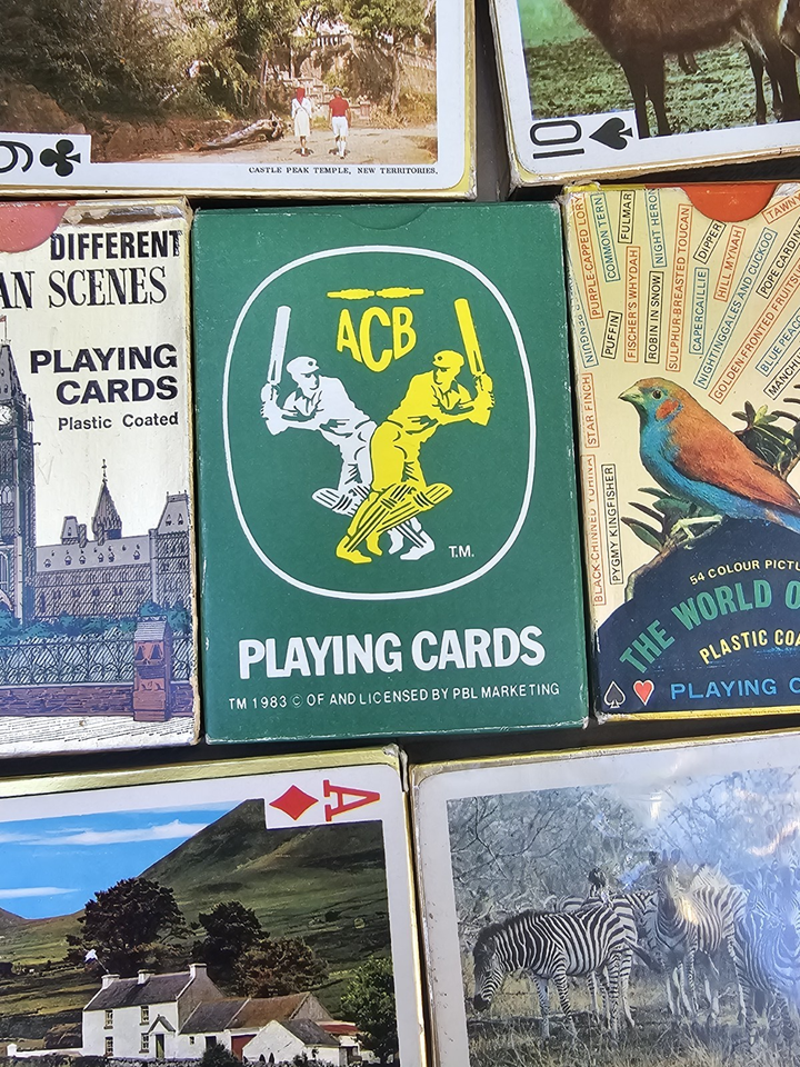 8x PLASTIC COATED PLAYING CARDS - BOX OF 8 PACKS ABC SPORT -ANIMALS ...