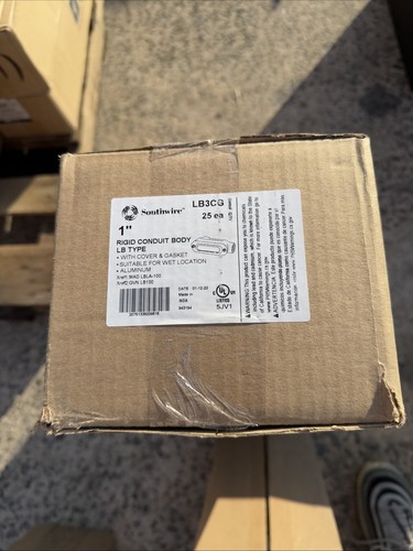 BOX OF (25 Southwire LB3CG 1-Inch LB Conduit Body with Cover Southwire ...