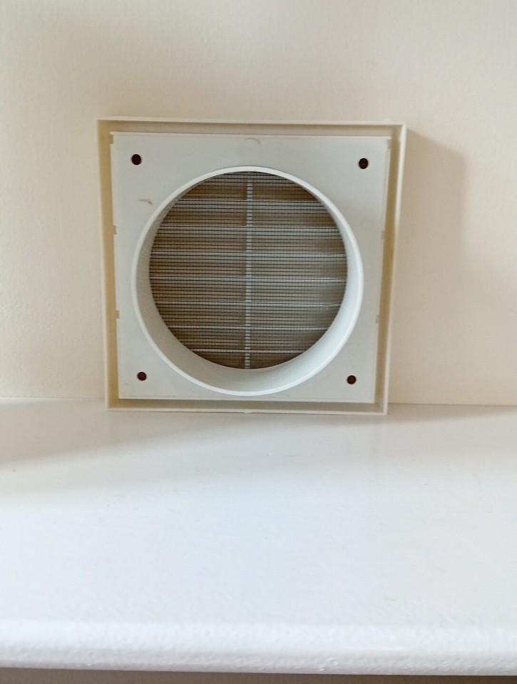 White Square Extractor Louvre Air Vent Duct Grille 100mm, 4 Inch Wall ...