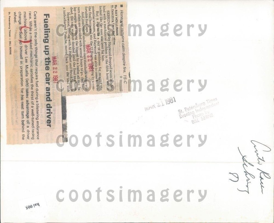 1981 Wire Photo Mechanic Refuels Lee Mueller Race Car Sebring FL | eBay