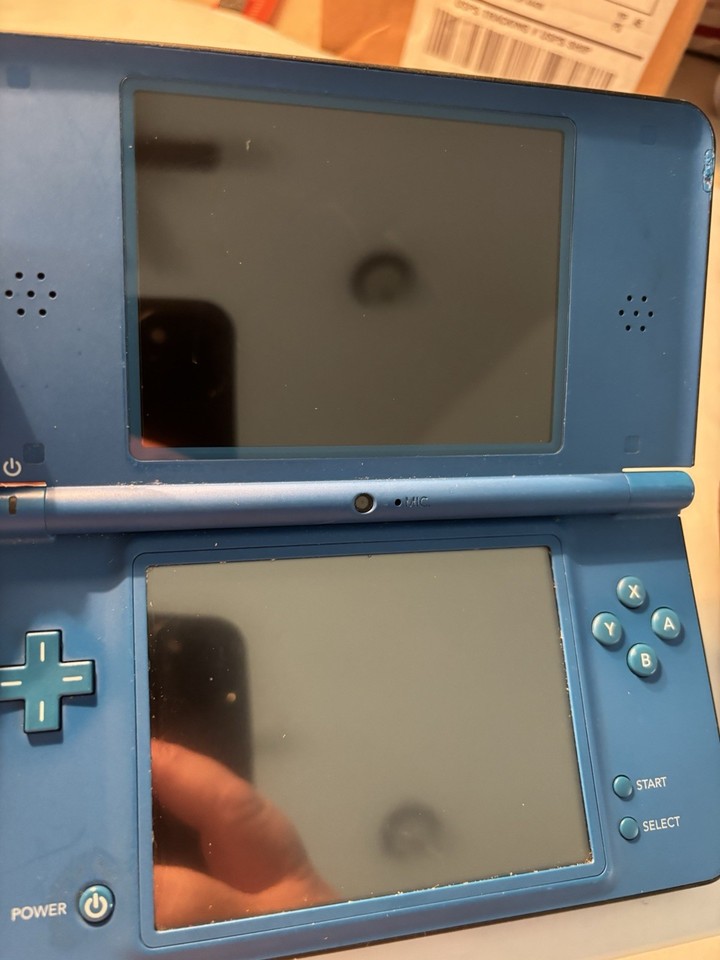 Nintendo DSi XL Midnight Blue Charger MARIO KART - MARIO PARTY - SUPER ...