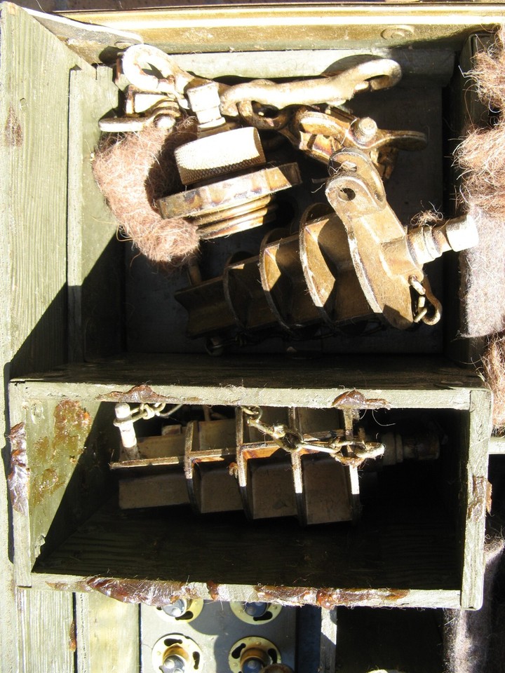 Antique World War Two WW2 Military Airbase Aircraft Portable Field ...