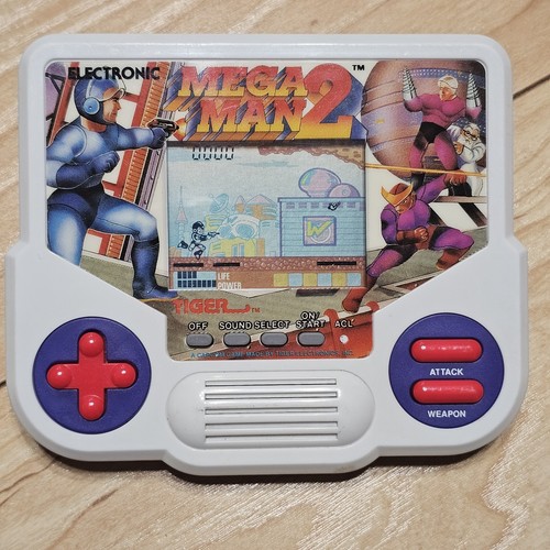 Vintage Mega Man 2 Tiger Electronics Handheld Game 1988 TESTED WORKING ...