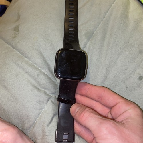 Great! Fitbit Versa 2 Activity Tracker Aluminum Gray - Smart Watch ...