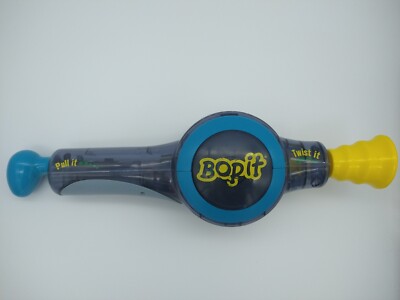 Bop It! 2002 Clear Hasbro Pull Twist Original Electronic Bopit Game ...