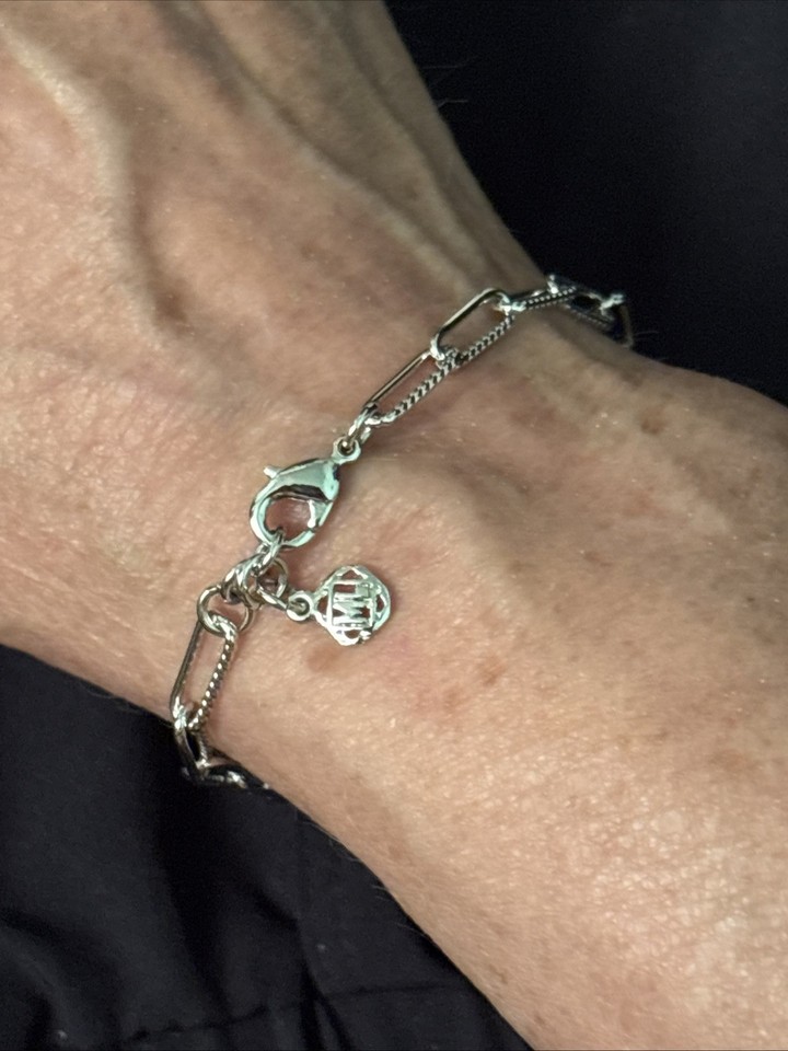 Designer JM John Medeiros Silver Tone Textured Paper clip Bracelet 8 ...