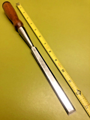 FINE ca1920s vtg TH WITHERBY 5/8” Bevel edge LONG Firmer chisel w/Orig ...