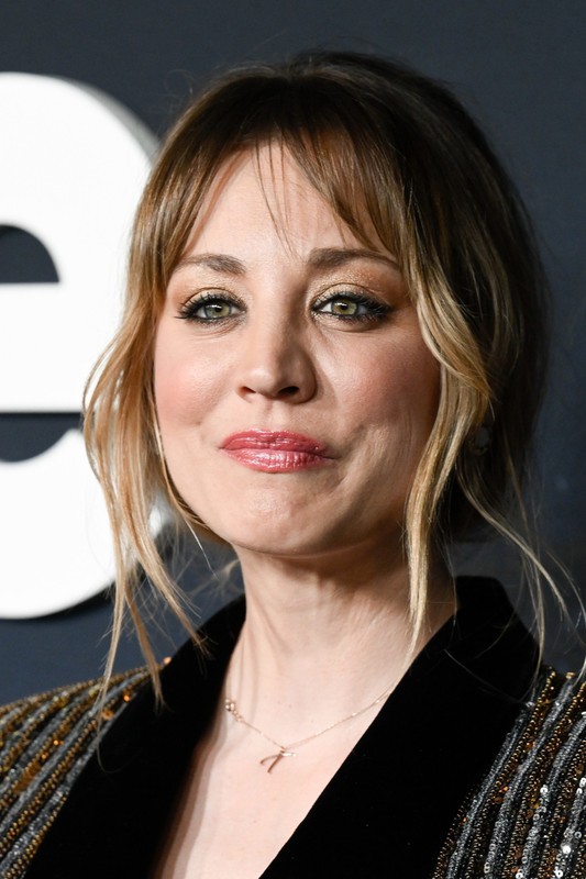 Kaley Cuoco 4 x 6 inch Celebrity Print Collectible Photo 100577 | eBay