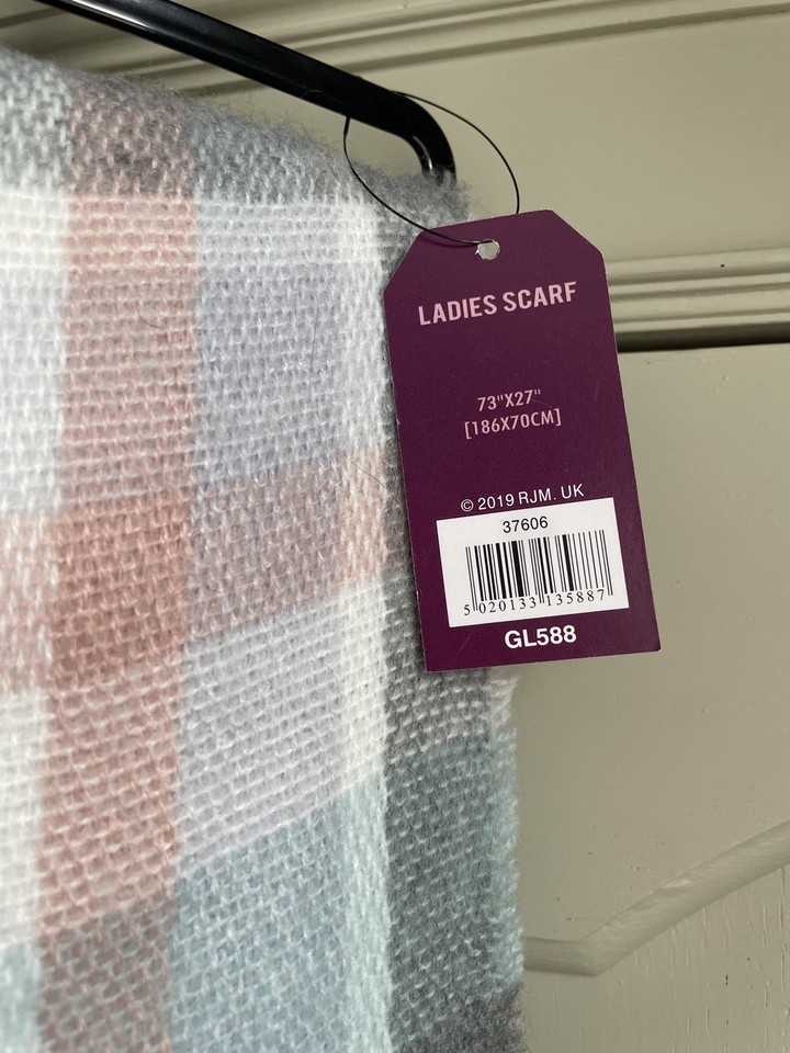 Foxbury checked scarf / wrap, 100% acrylic, 186 x 70 cm, BNWT | eBay UK