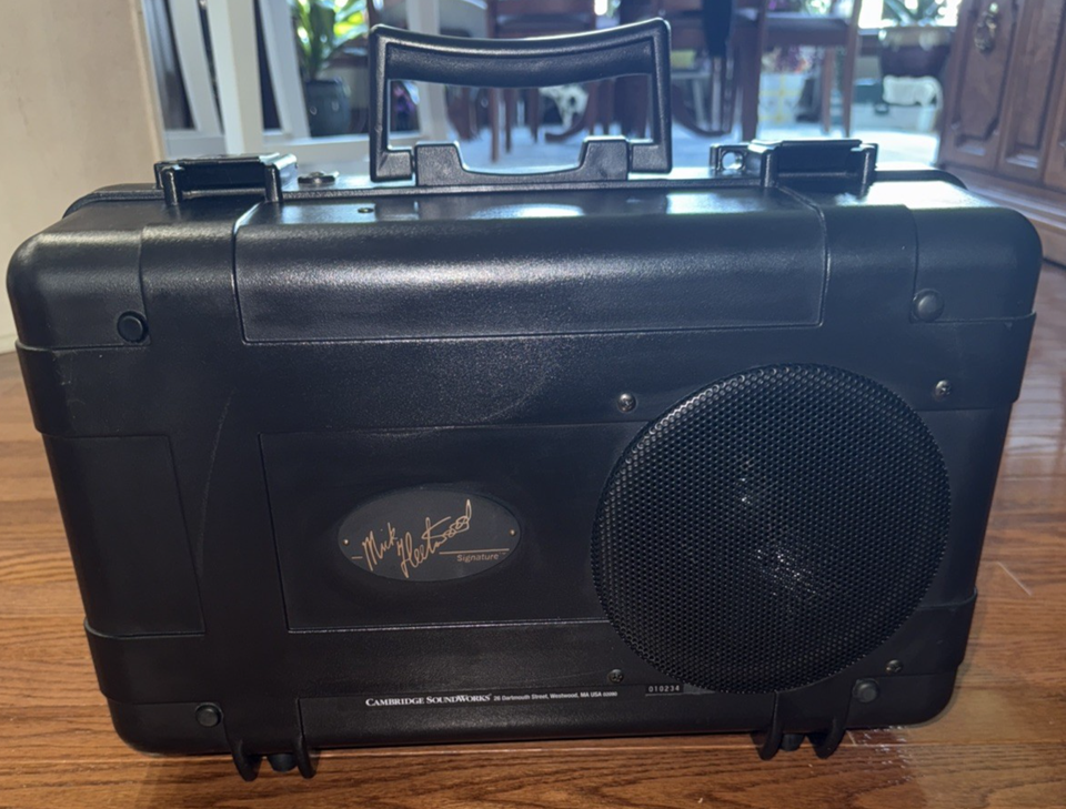 Mick Fleetwood Cambridge Soundworks Model Twelve Bass Case, Satellite ...