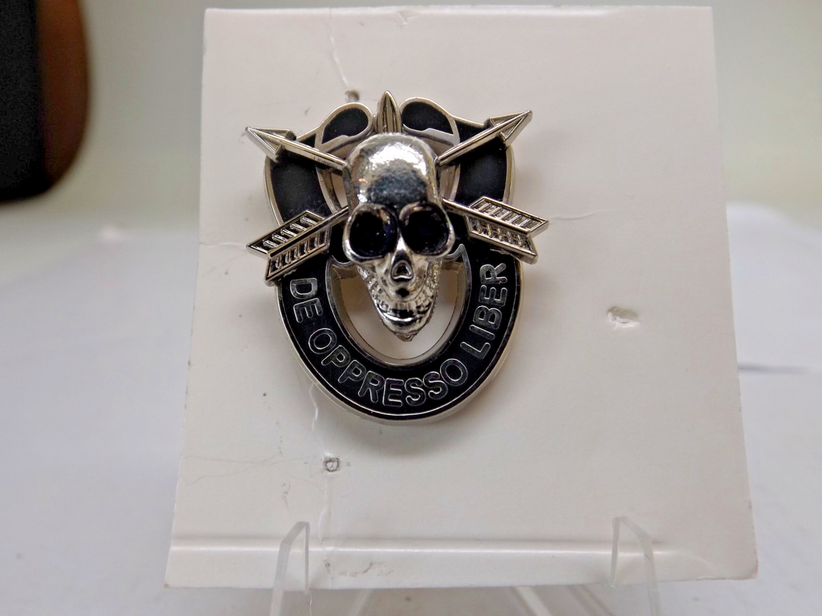 Special Forces Skull Crest DI Pin US Army SOG Airborne Military ODA ...
