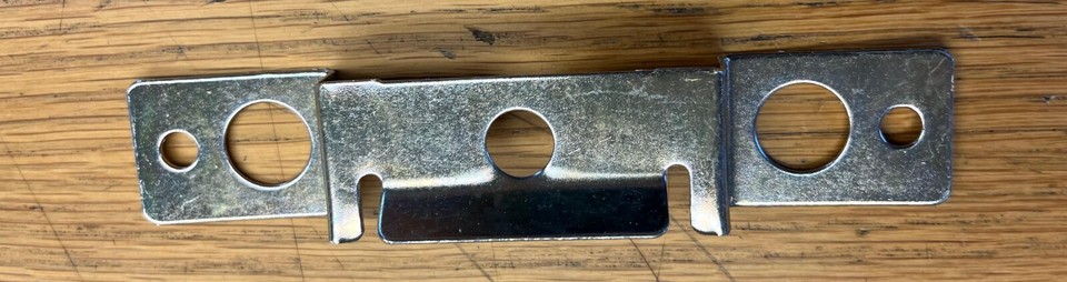 Gm #15889552 Bumper Bracket QTY 2 | eBay