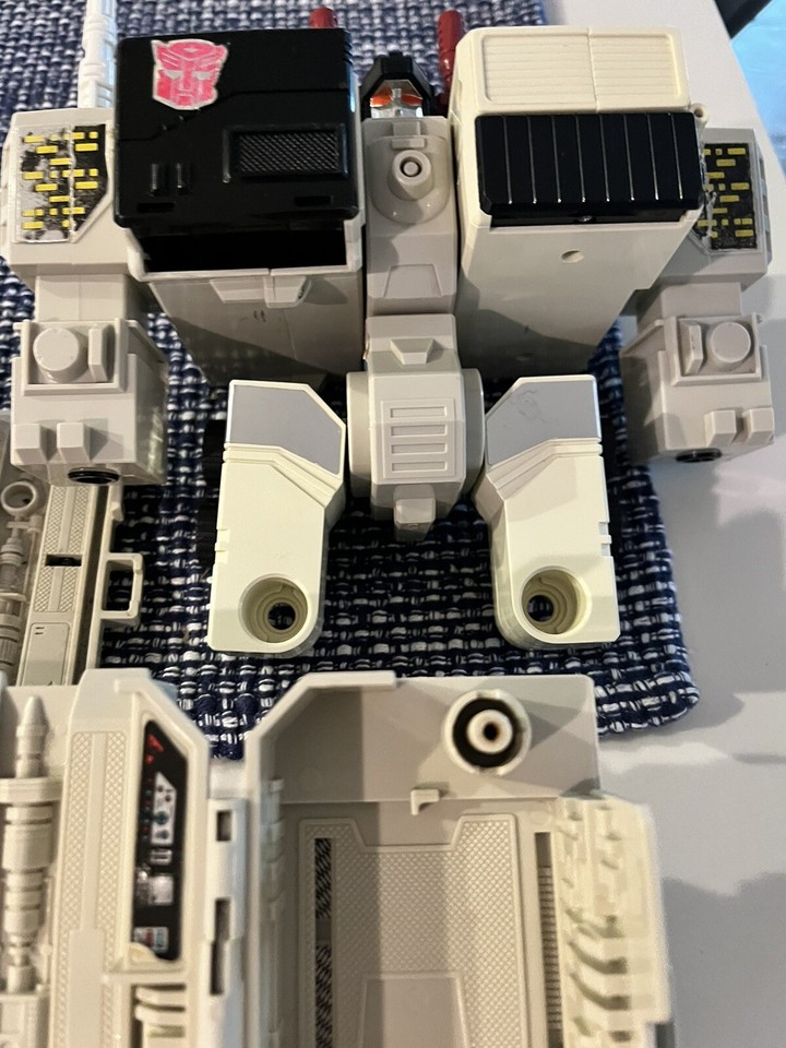 Vintage 1985 Hasbro G1 Transformers Metroplex Action Figure As Is | eBay