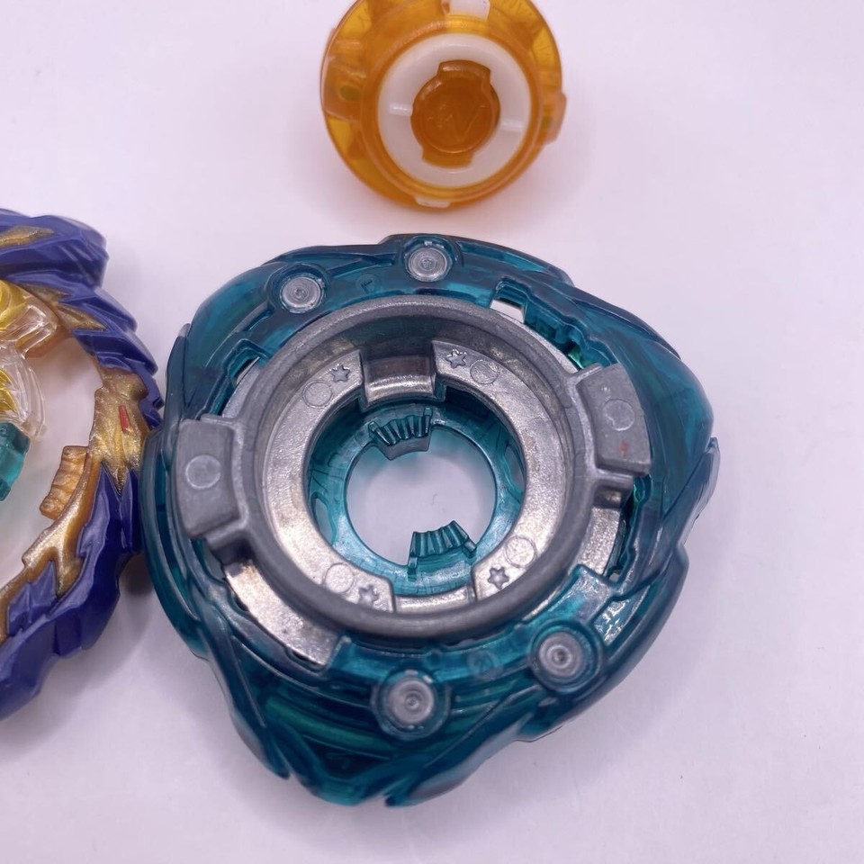 Beyblade Burst Mirage Fafnir NT 2S Rare Star 4 Chassis Used | eBay