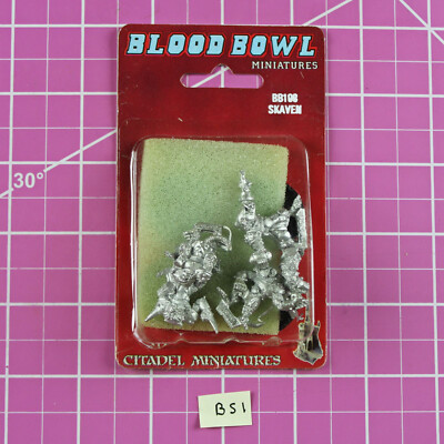 CLASSIC Blood Bowl Skaven NIB Metal - Rare & OOP - Games Workshop ...