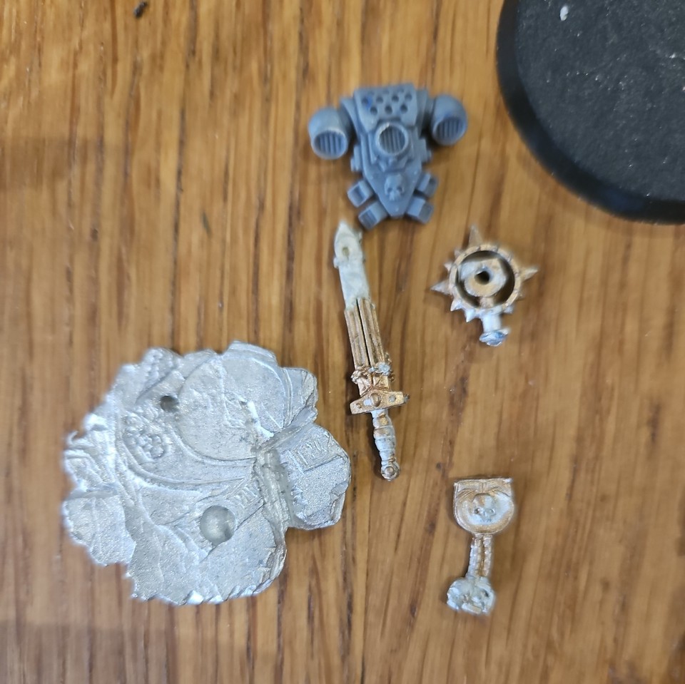 Warhammer 40k - Ultramarines Space Marines - Marneus Calgar - Metal | eBay