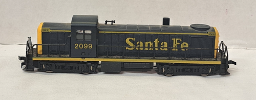 HO Scale AHM Yugoslavia Santa Fe Diesel Locomotive 2099 Engine Lighting ...