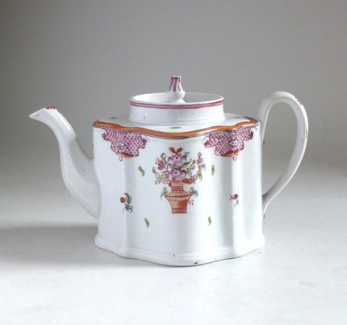 Antique English Georgian New Hall Porcelain Teapot. Pattern 541 c.1790 ...