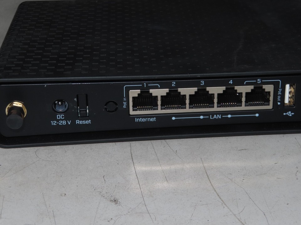MikroTik hAP ac3 AC1750 Dual-Band Gigabit WiFi Router 5-Port LAN PoE RB ...