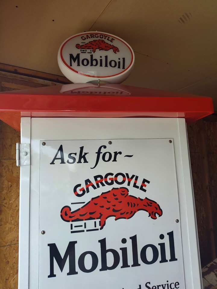 Mobil oil gargoyle gas station island cabinet porcelain signs 1925-28 ...