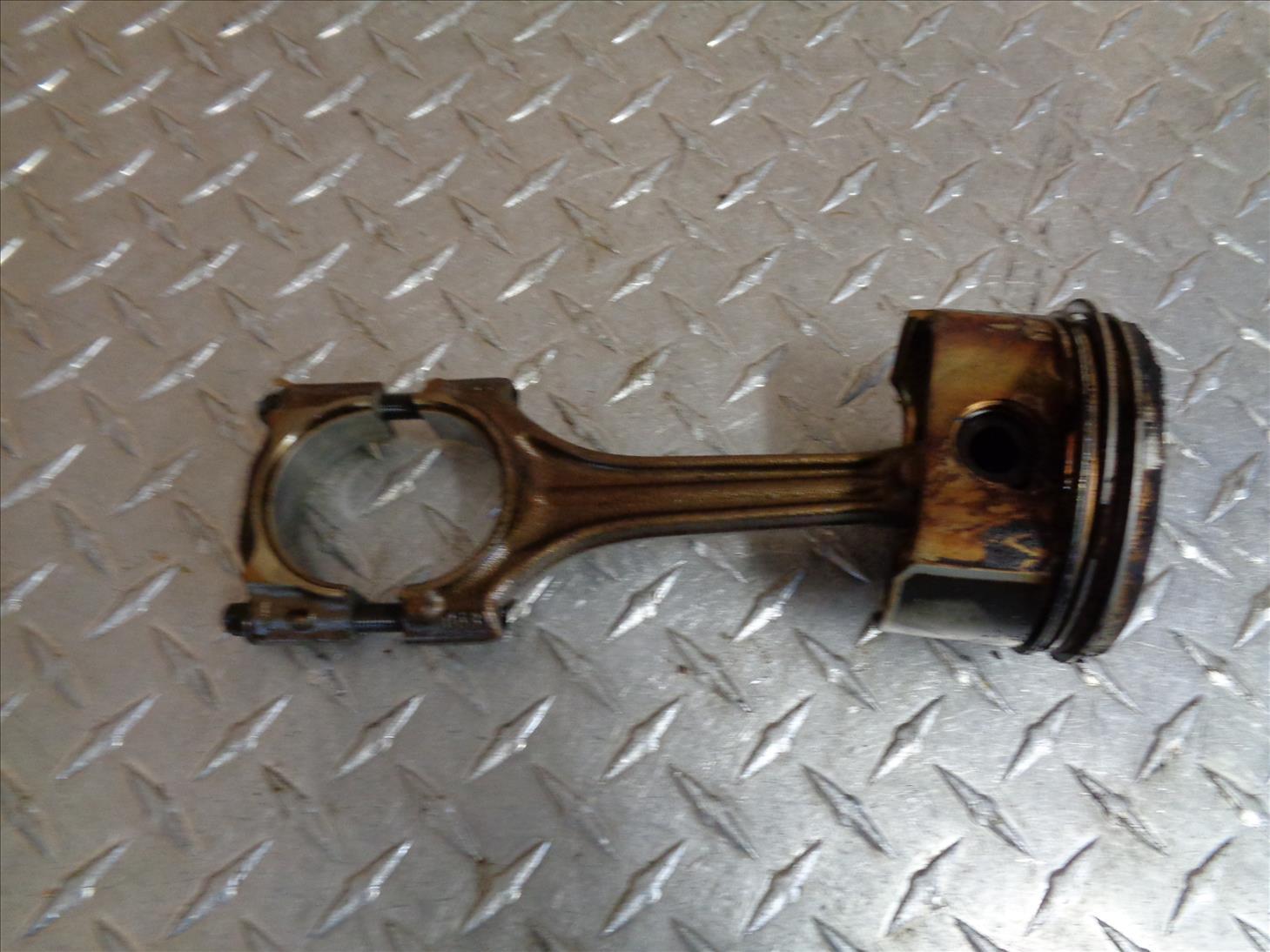 01 VOLKSWAGEN NEW BEETLE PISTON WITH CONNECTING ROD OEM VW | eBay