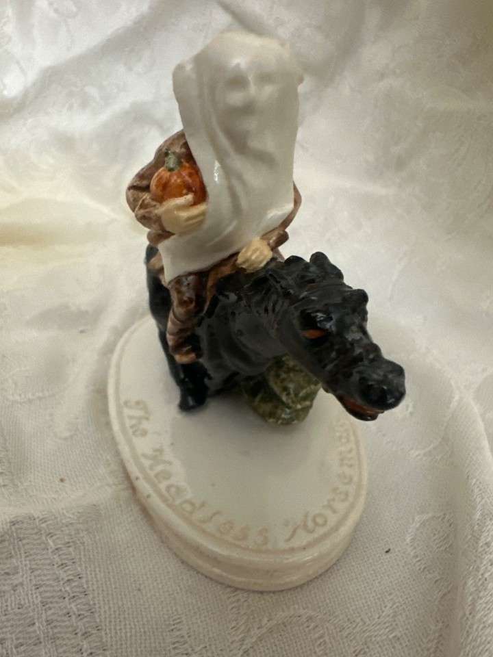 Headless Horseman Figurine 1956 Halloween Sebastian miniature ...
