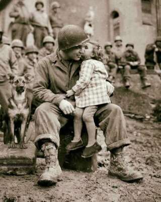 8x10 American GI Soldier GLOSSY PHOTO photograph picture world war 2 ii ...
