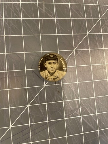 1910-12 SWEET CAPORAL SMALL LETTERS TY COBB DETROIT TIGERS PIN PINBACK ...