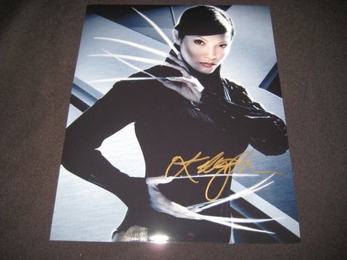 ACTRESS KELLY HU SCORPION KINGS,XMEN II, NINJA TURTLES AUTOGRAPHED ...