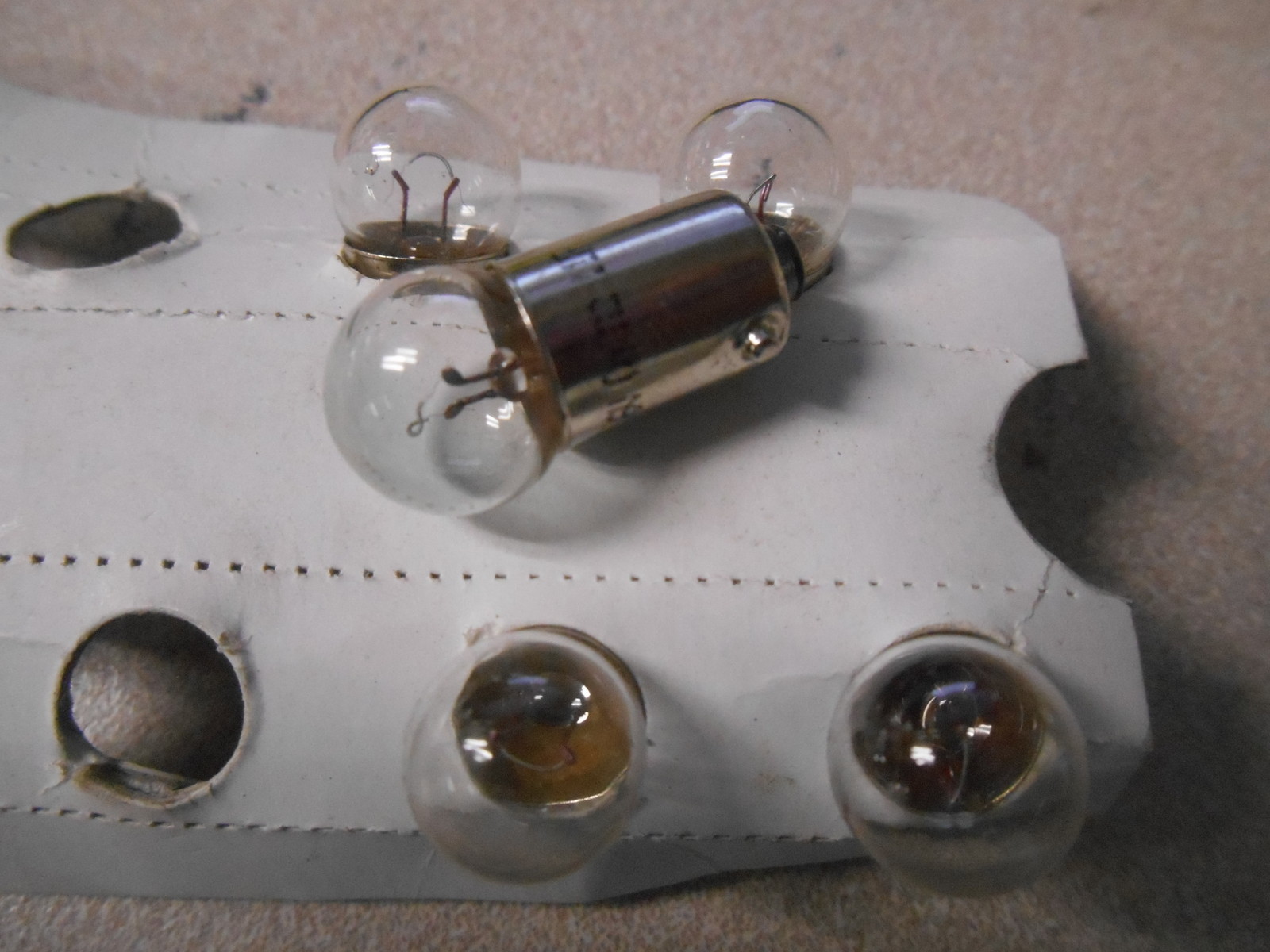 NOS CP1 6v Miniature Lamp Bulb 11F Qty 5 | eBay