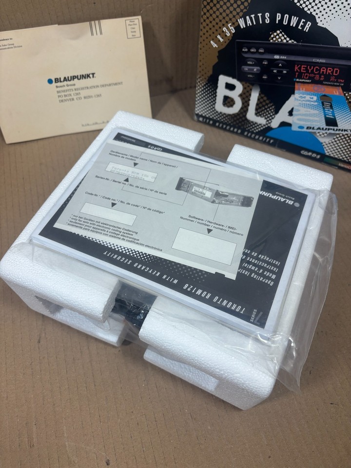 Blaupunkt TORONTO RDM 126 Classico Auto Radio CD Stereo Porsche Ferrari ...