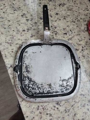 MAGNALITE cookware Collectibles Kitchen ~~ 10 3/4" Griddle Pan | eBay