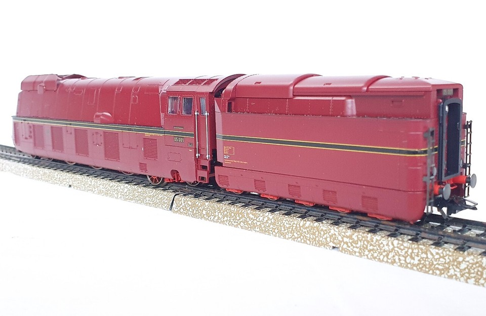 Marklin DIGITAL AC German WWII BR-05 STREAMLINED STEAM LOCOMOTIVE ...