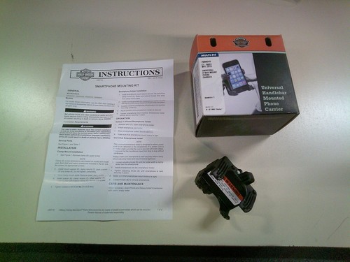 NOS Harley-Davidson 76000549 Universal Handlebar Mounted Phone Carrier ...