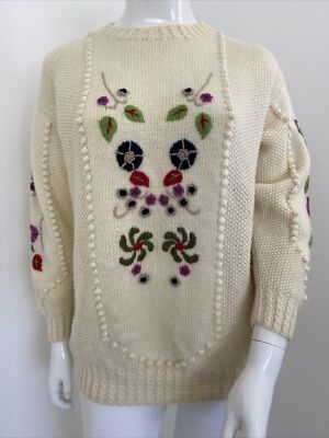 Vintage Taking Shape M / 18-20 Pure New Wool Hand Embroidered Jumper ...