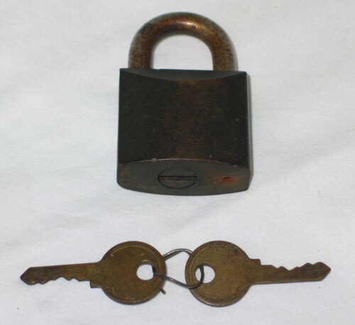 Vintage HURD Brass Lock w/ 2 Keys | eBay