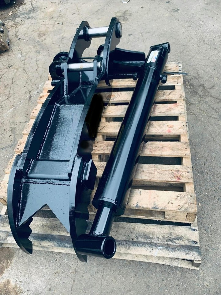 Made In America Excavator Backhoe Ripper Attachment Buckets Thumbs and ...