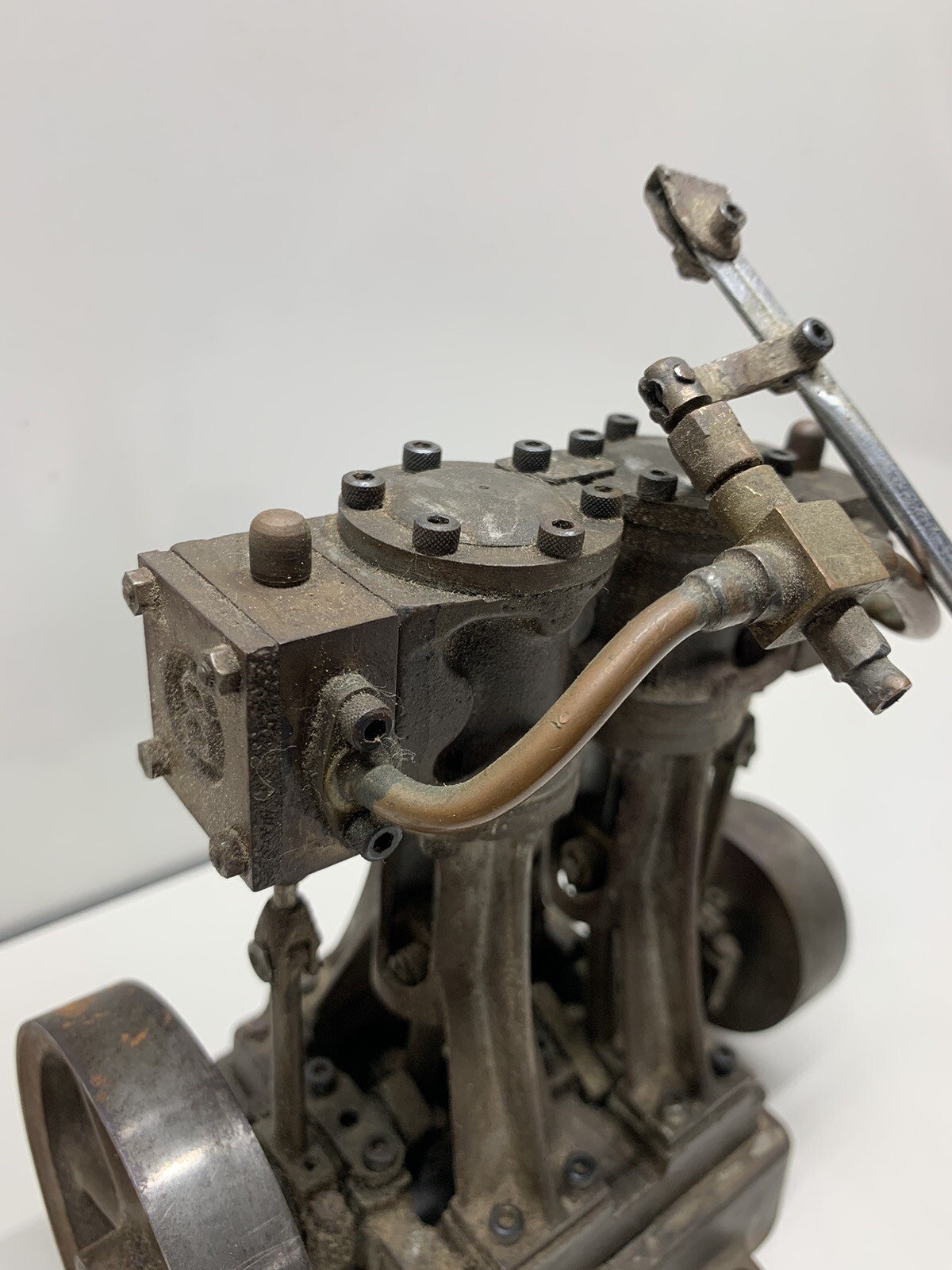 Stuart D10 Vertical Model Steam Engine Hit Miss Toy Magneto Oiler ...