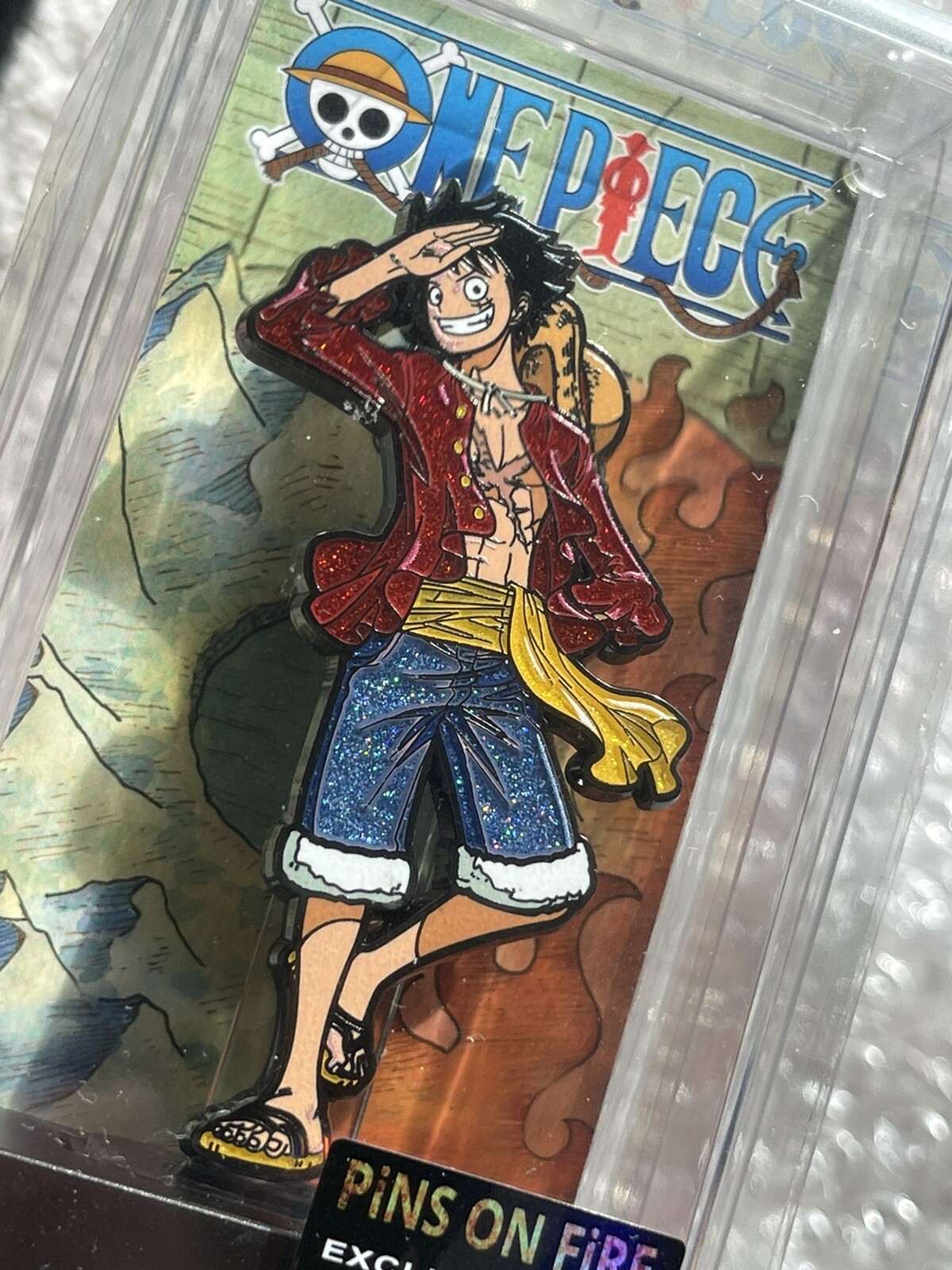 FIGPINS Monkey D Luffy PINS ON FIRE exclusive One Piece LE2000 GLITTER ...
