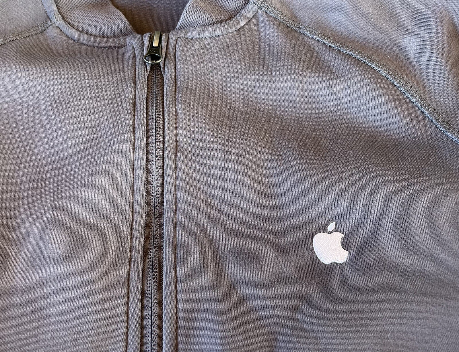 Apple Store Employee Jacket~Mens Large~Gray~Full Zip - Gem