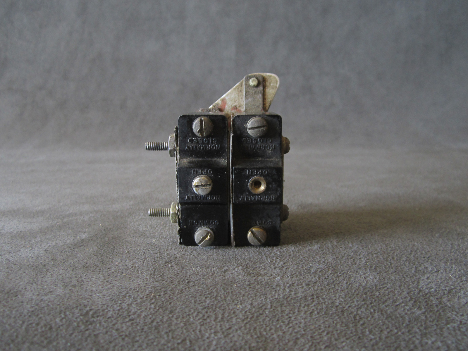Beech / Beechcraft Aircraft Landing Gear Limit Switch Assembly | eBay